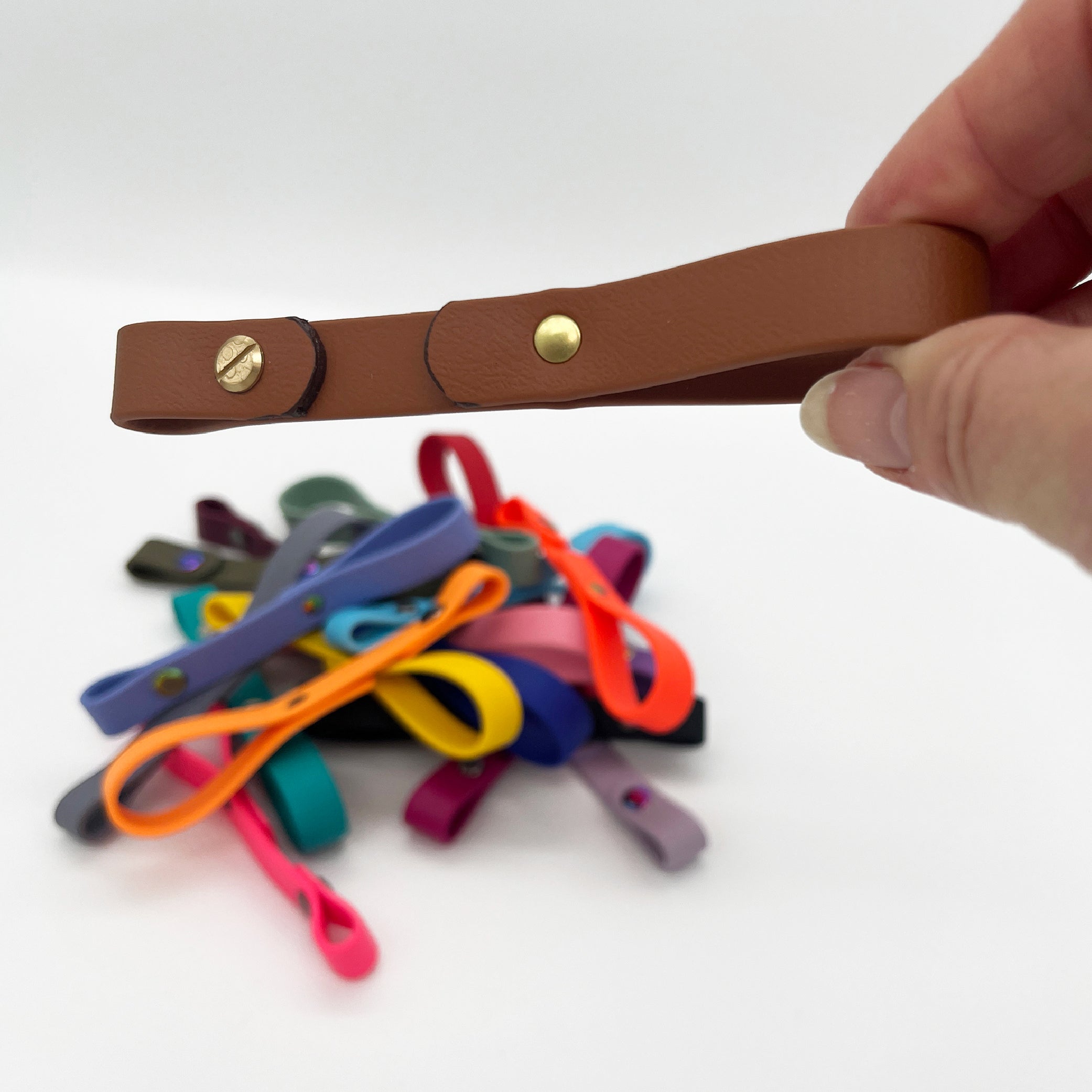 Chin Loop– The Muzzle Movement